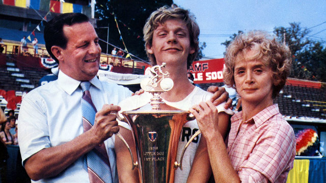 Watch Breaking Away On Netflix