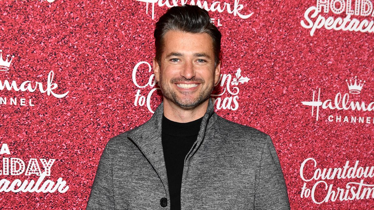 Celebrity Birthdays: Hallmark Channel Stars - EntertainmentNow