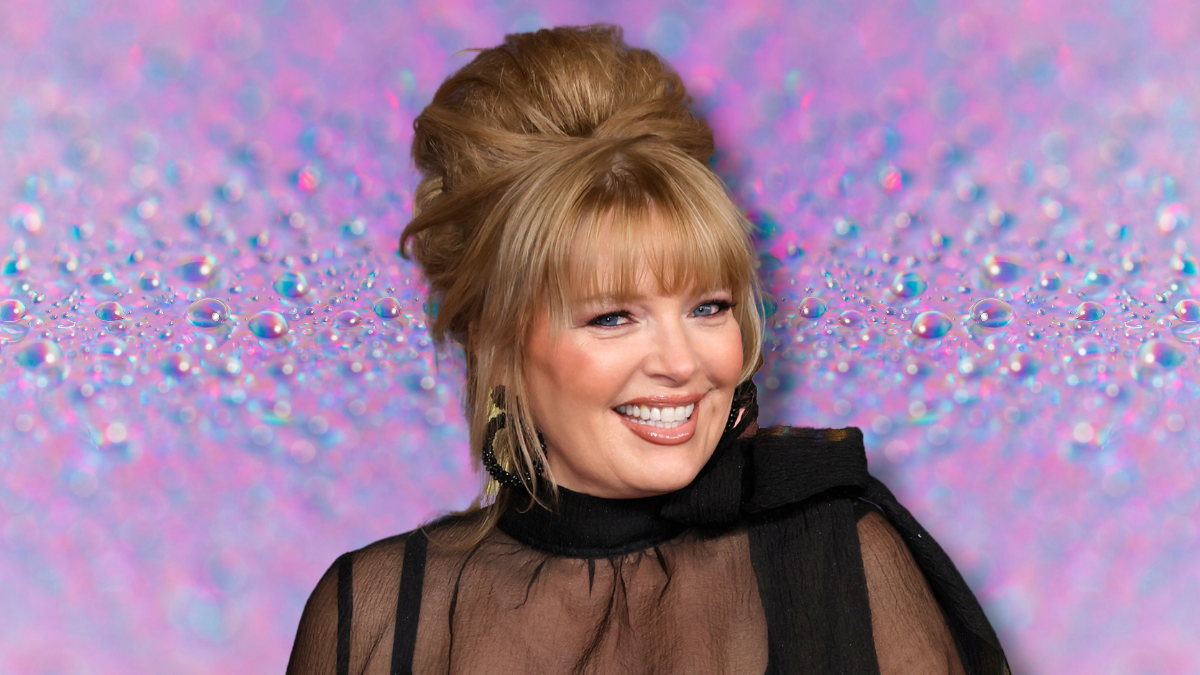 Melissa Peterman Cracks Up Fans With Workout Videos: 'Nailed It'