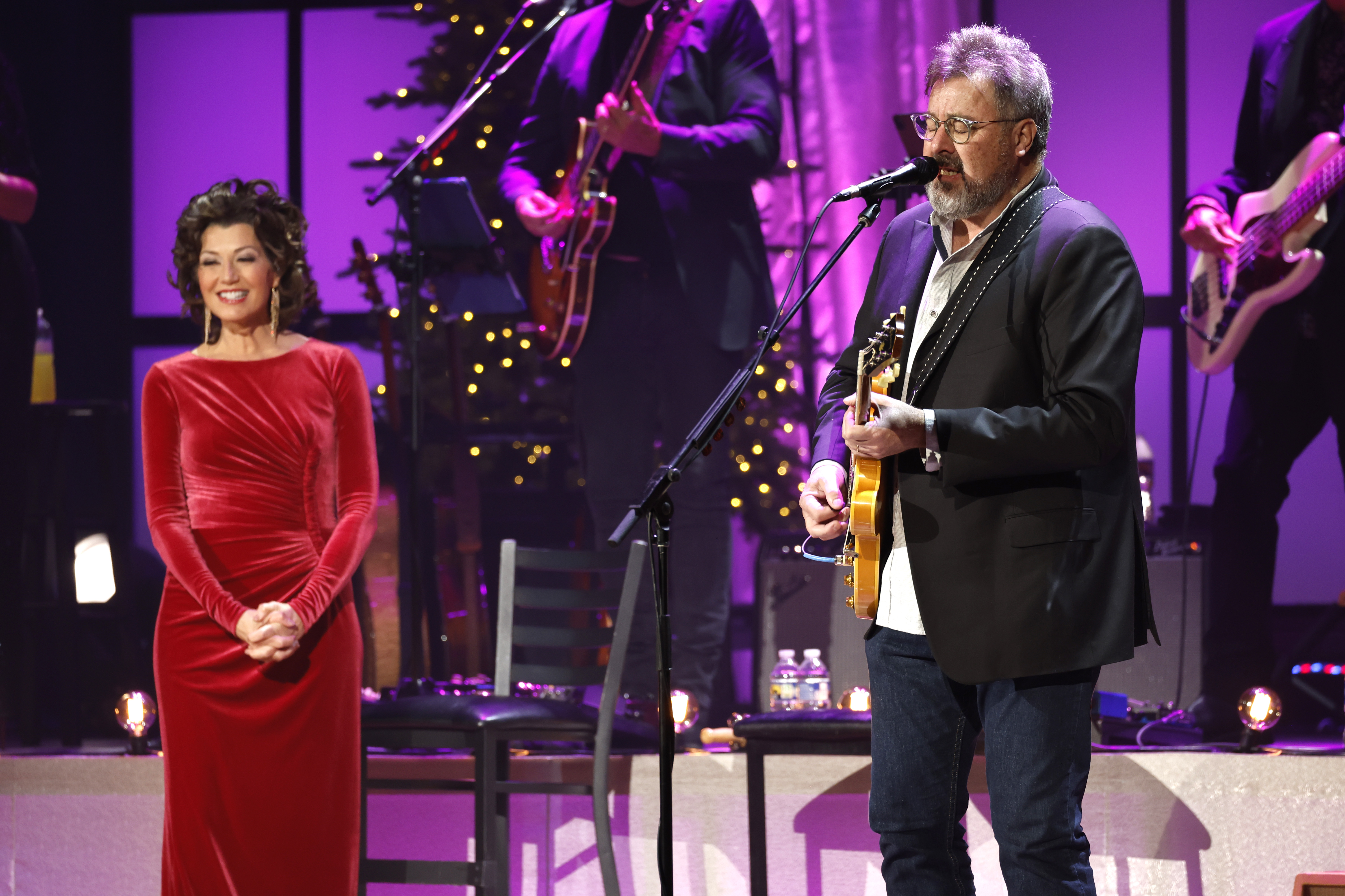 Vince Gill Shares Simple Marriage Advice After 25 Years