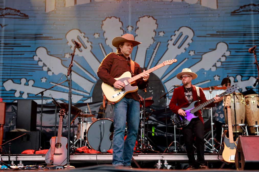 Lukas Nelson Reveals How Willie & Another Legend Inspired Him
