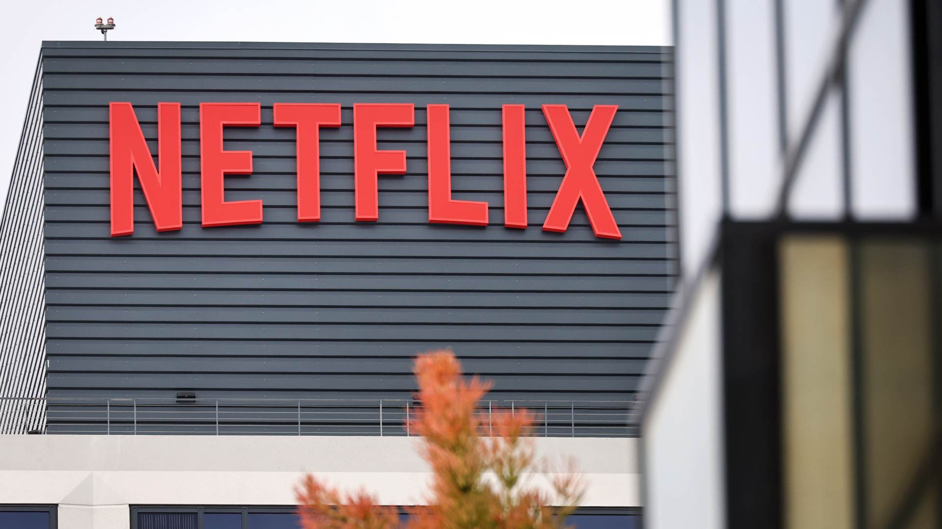 Netflix Star Says the Company Payed 'Basically Nothing' - EntertainmentNow