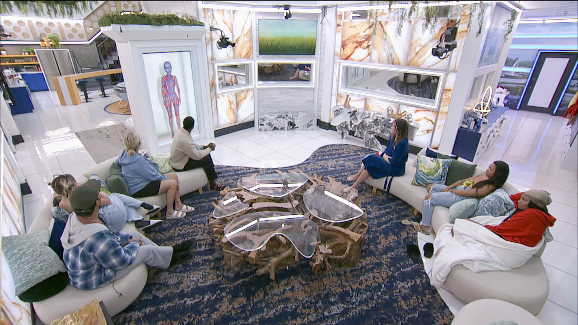 What’s Inside the ‘Big Brother’ House? A Complete Guide - EntertainmentNow