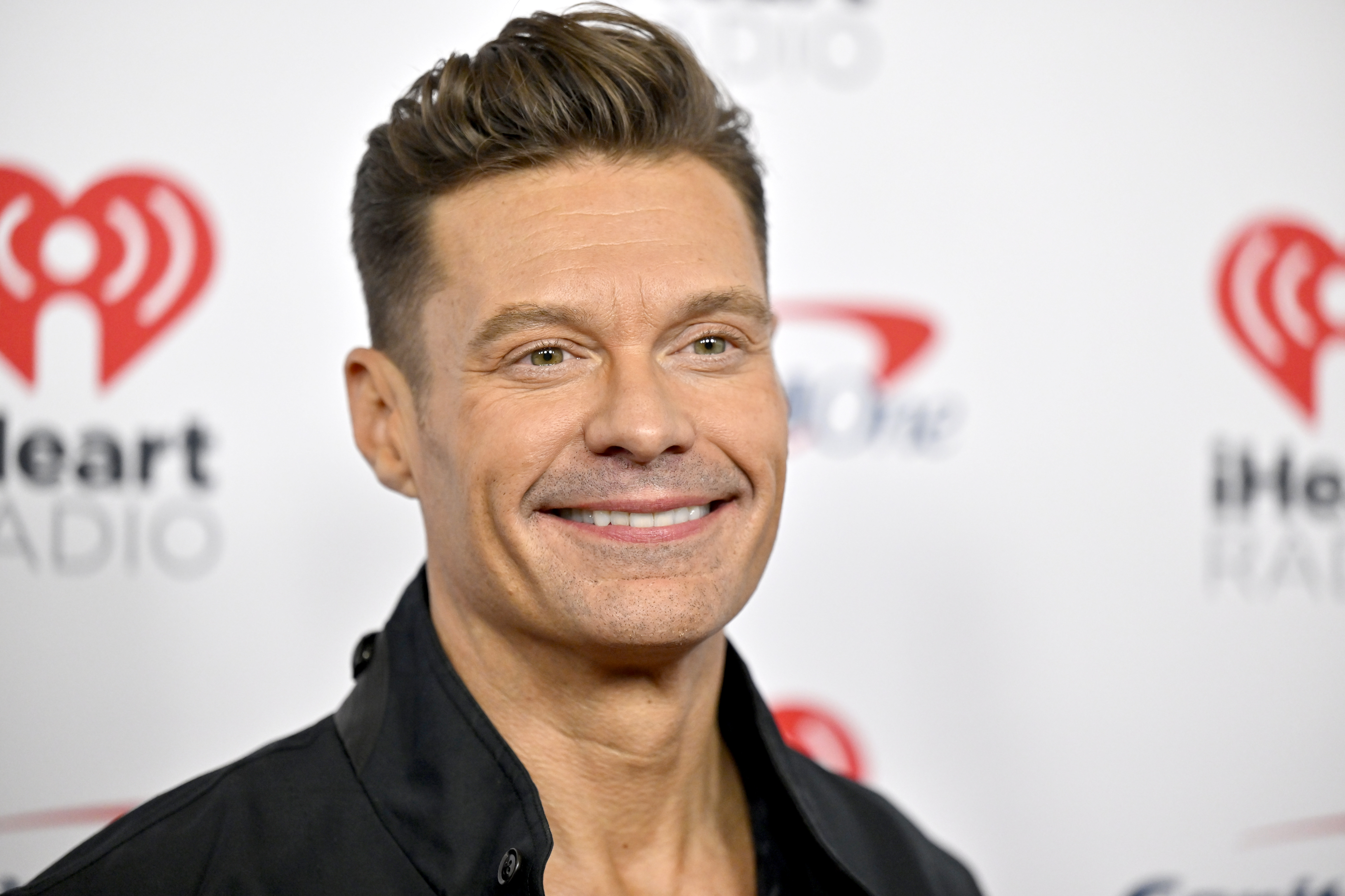 Ryan Seacrest Mom Connie & Dad Gary: All About His Parents