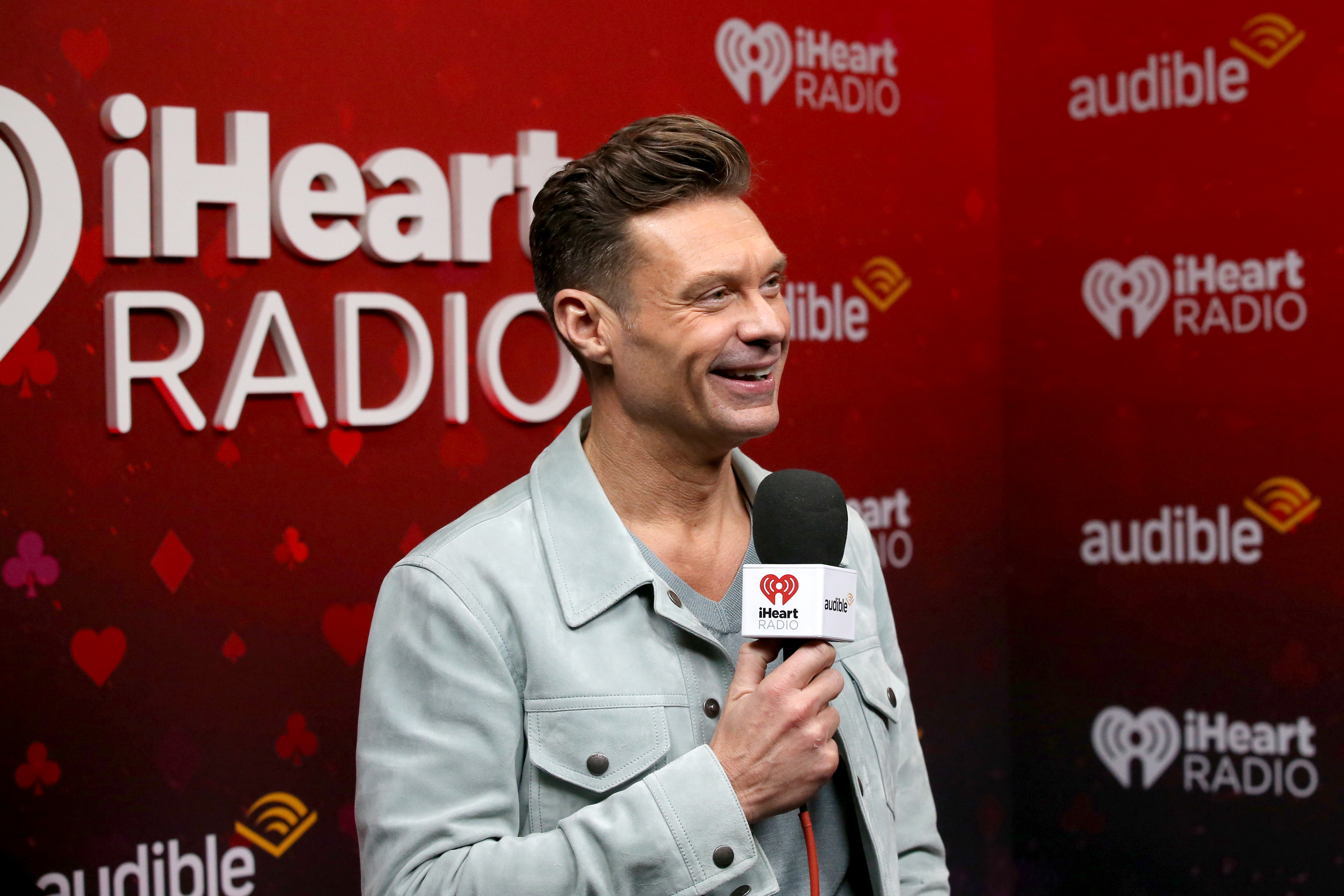 Ryan Seacrest Mom Connie & Dad Gary: All About His Parents