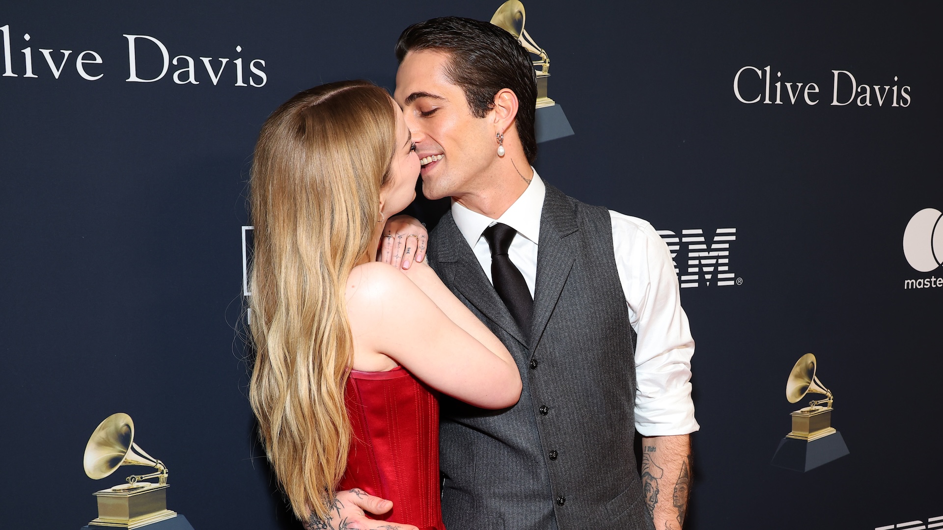 Dove Cameron & Damiano David Are Officially Engaged