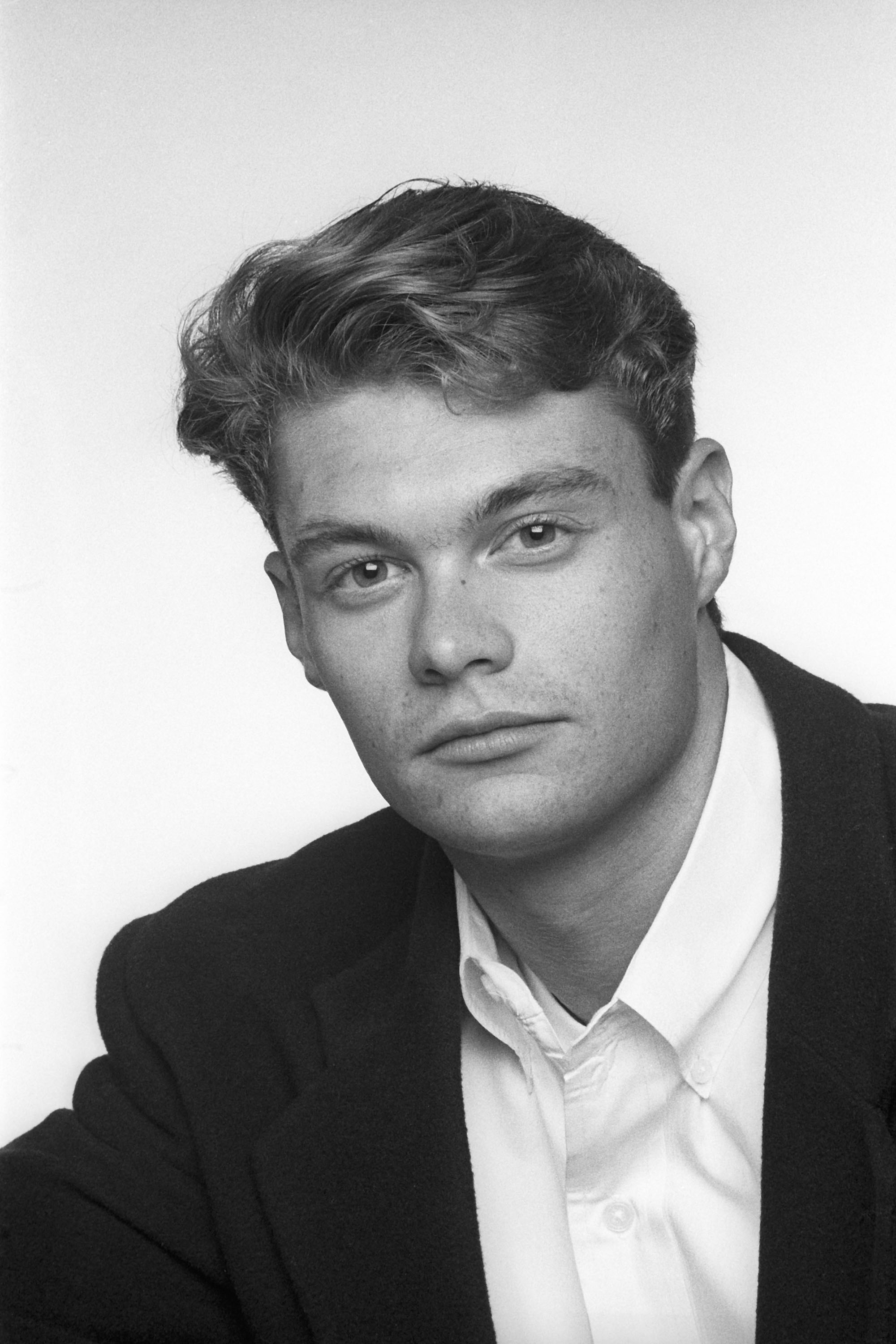 Ryan Seacrest Looks Young & Handsome in Uncovered Headshots