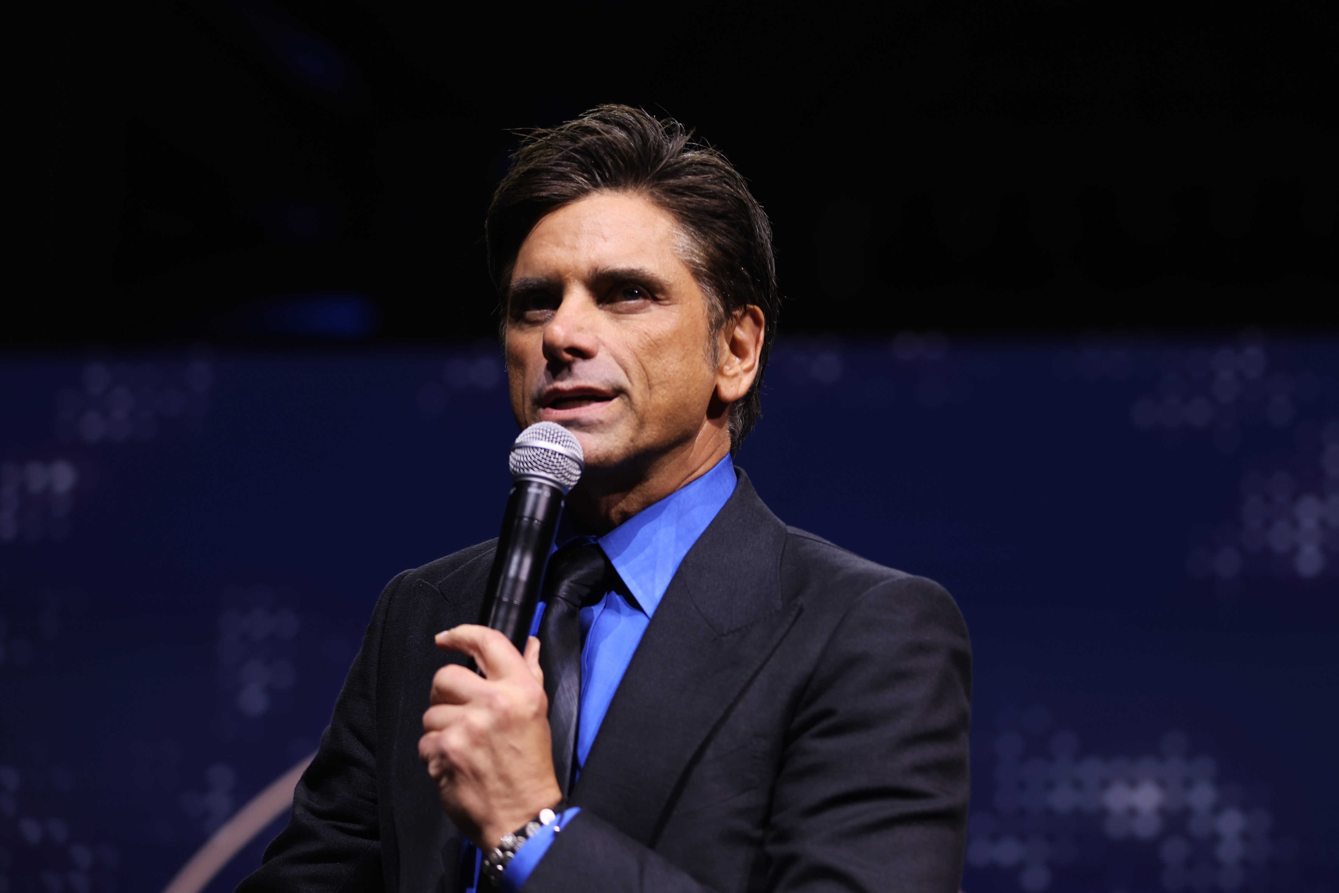 John Stamos Honors Late Father With Emotional Birthday Tribute