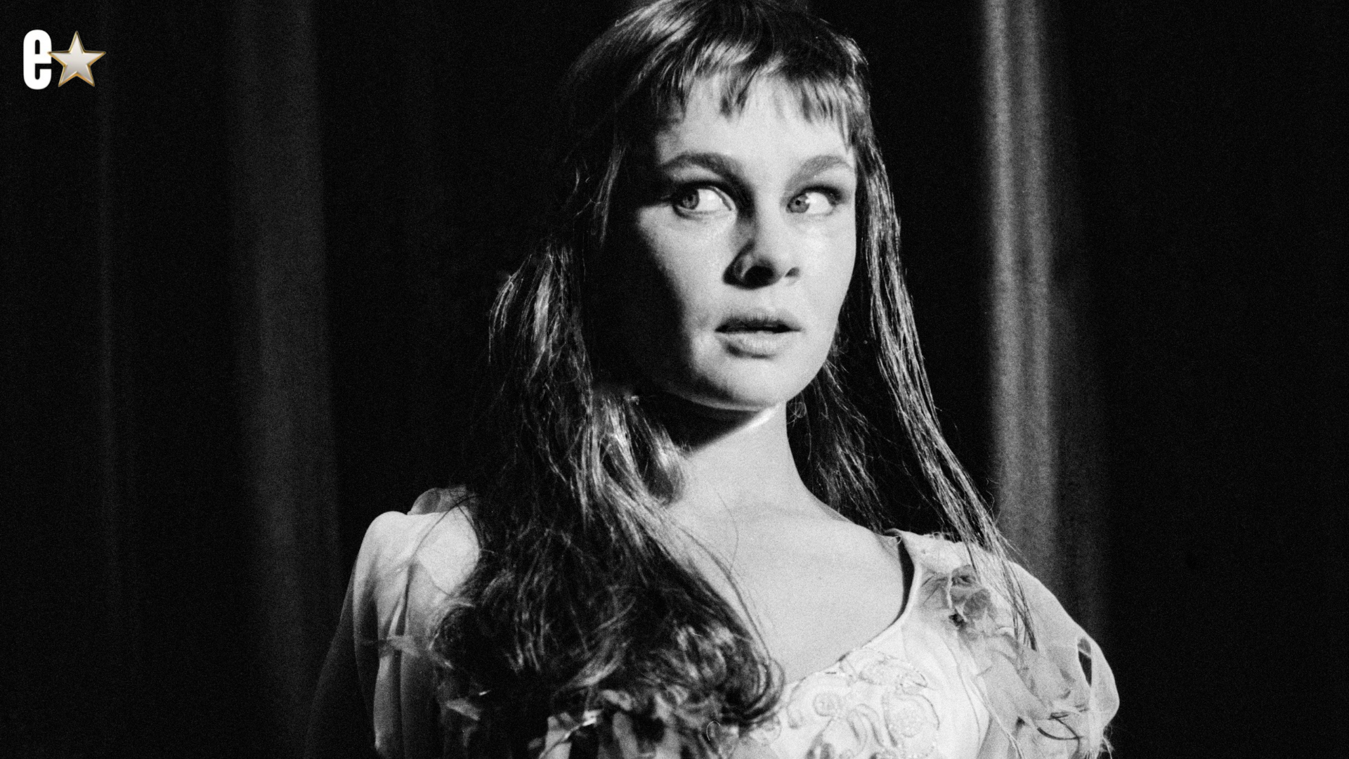 Dame Judi Dench Shares Update About Her Failing Eyesight at 90