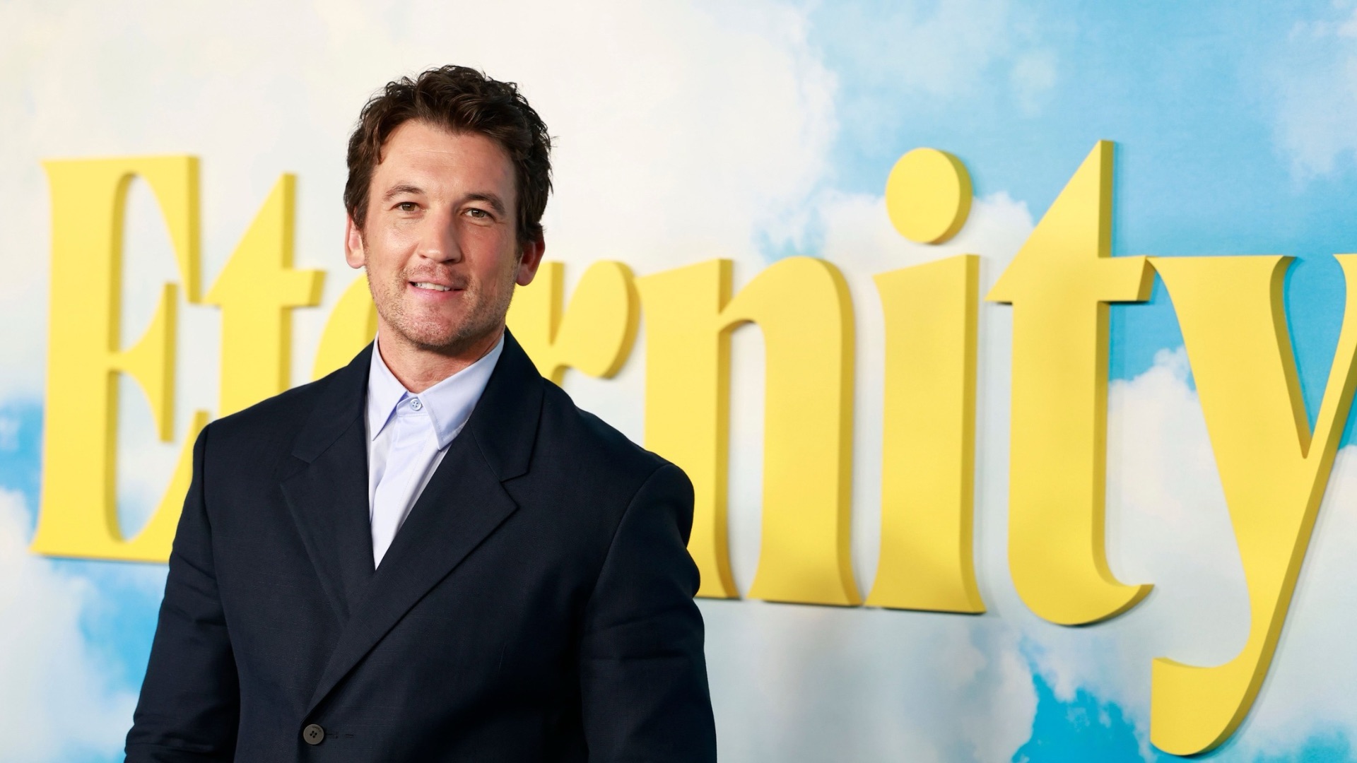 Miles Teller Unrecognizable in New Michael Jackson Biopic
