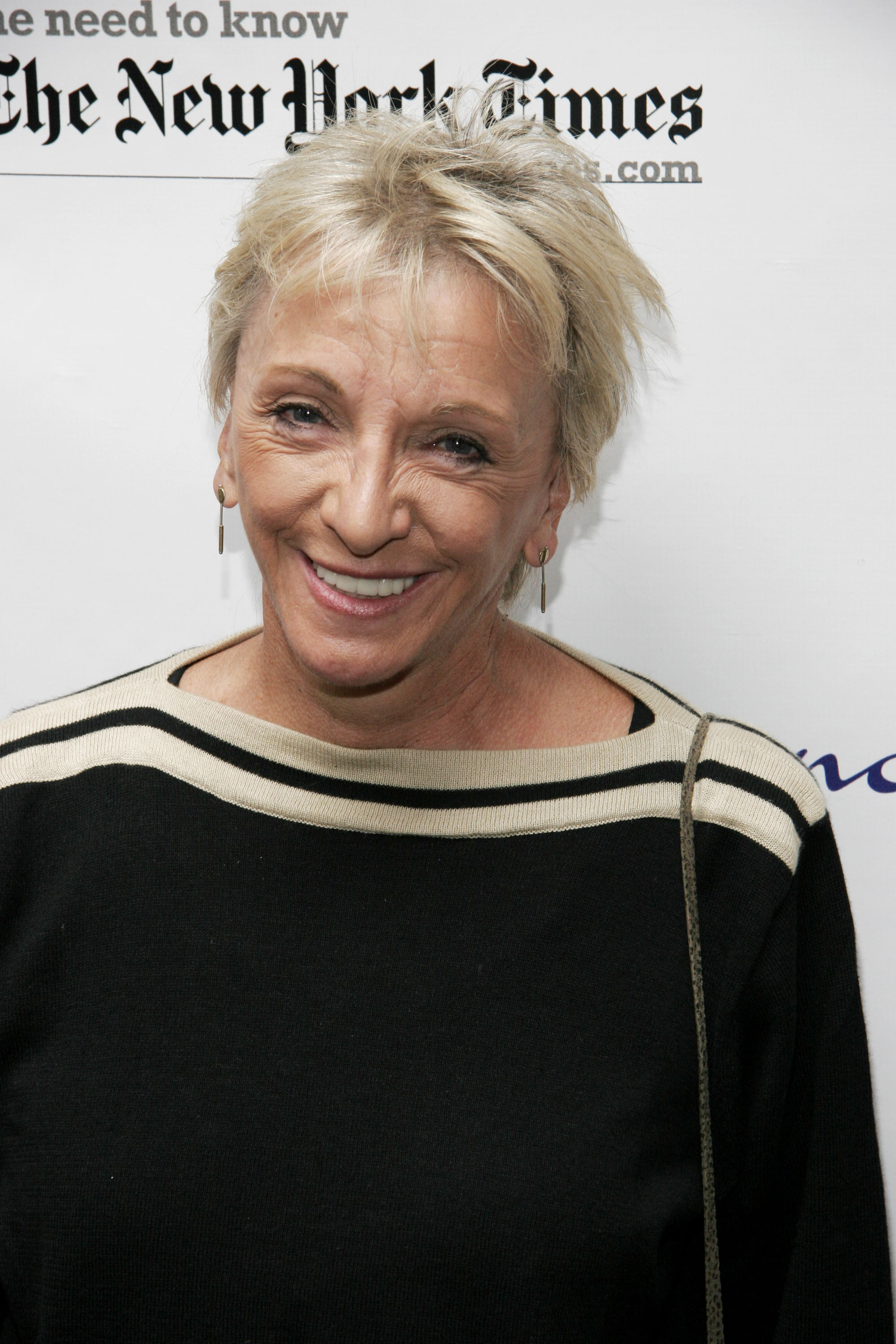 PHOTOS: The Cast of "Christmas with the Kranks" Then & Now