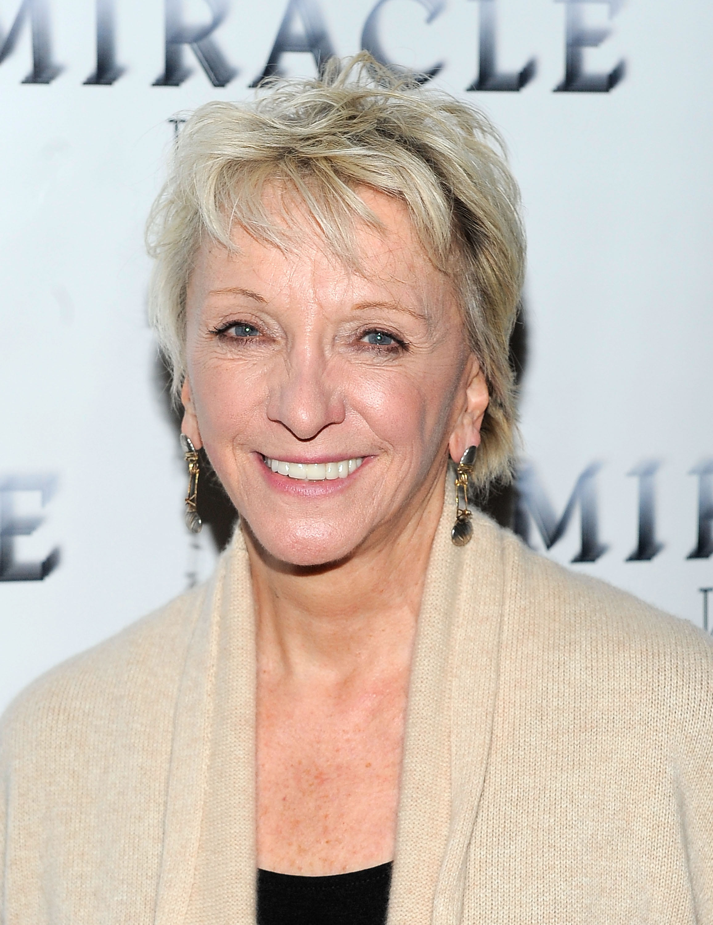 PHOTOS: The Cast of "Christmas with the Kranks" Then & Now