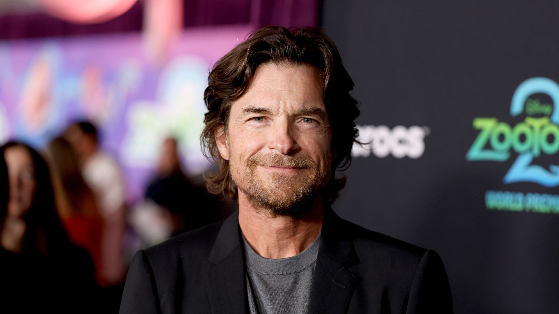 Jason Bateman Reveals He Stands with His Famous Sister, Justine