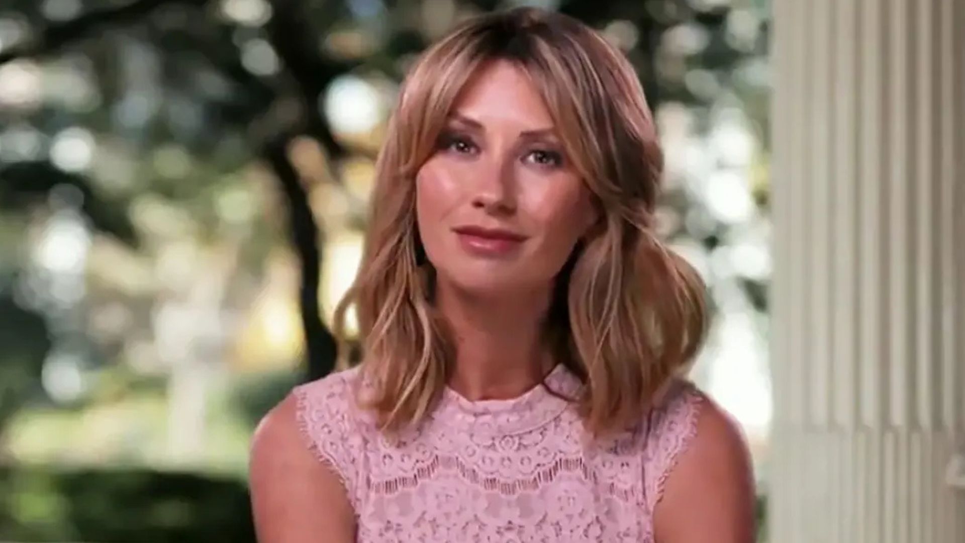 Ashley Jacobs Shares Sweet Family Moments with Her Family