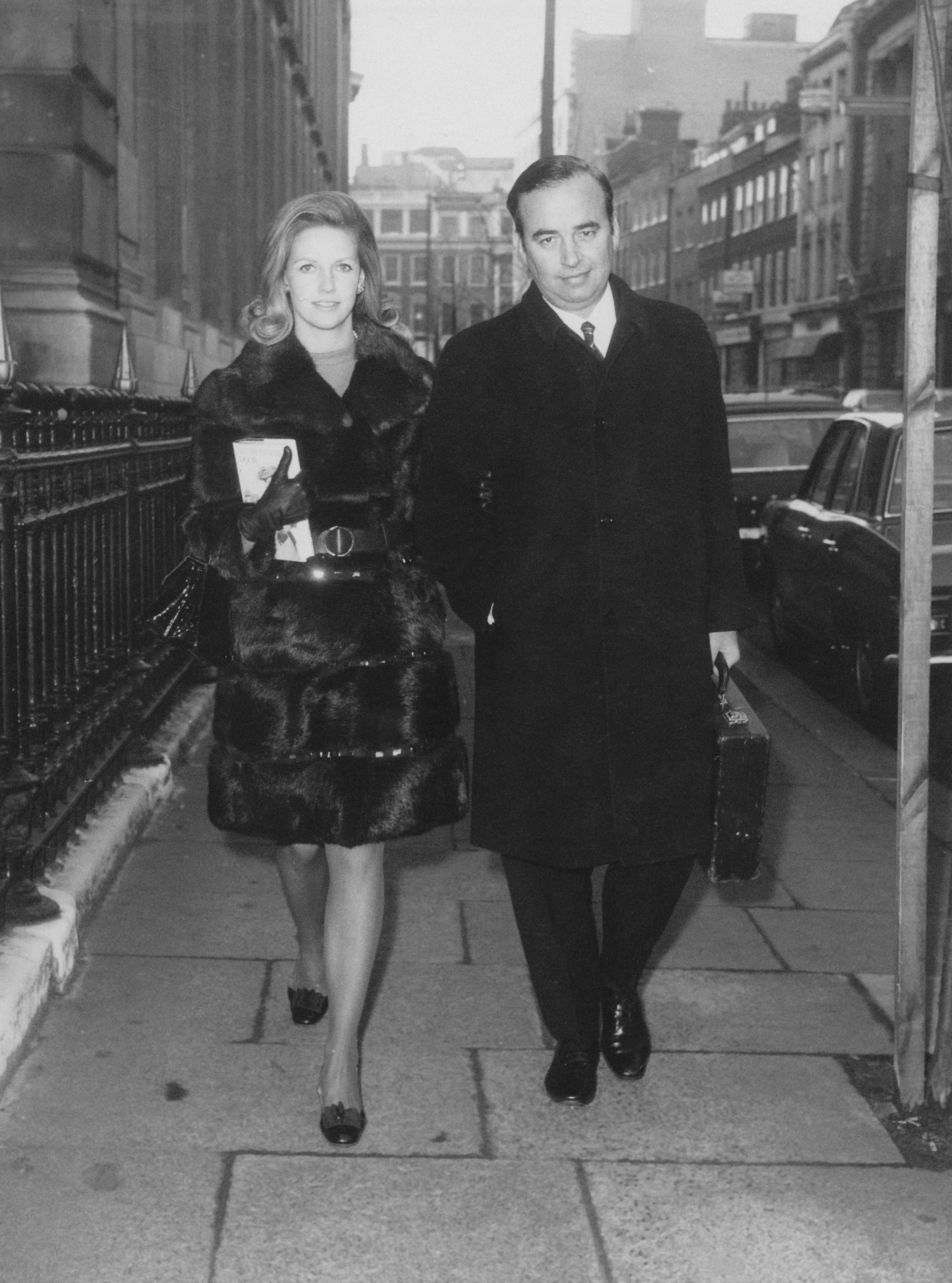 Anna Murdoch Mann, Ex-Wife of Rupert Murdoch, Passes Away