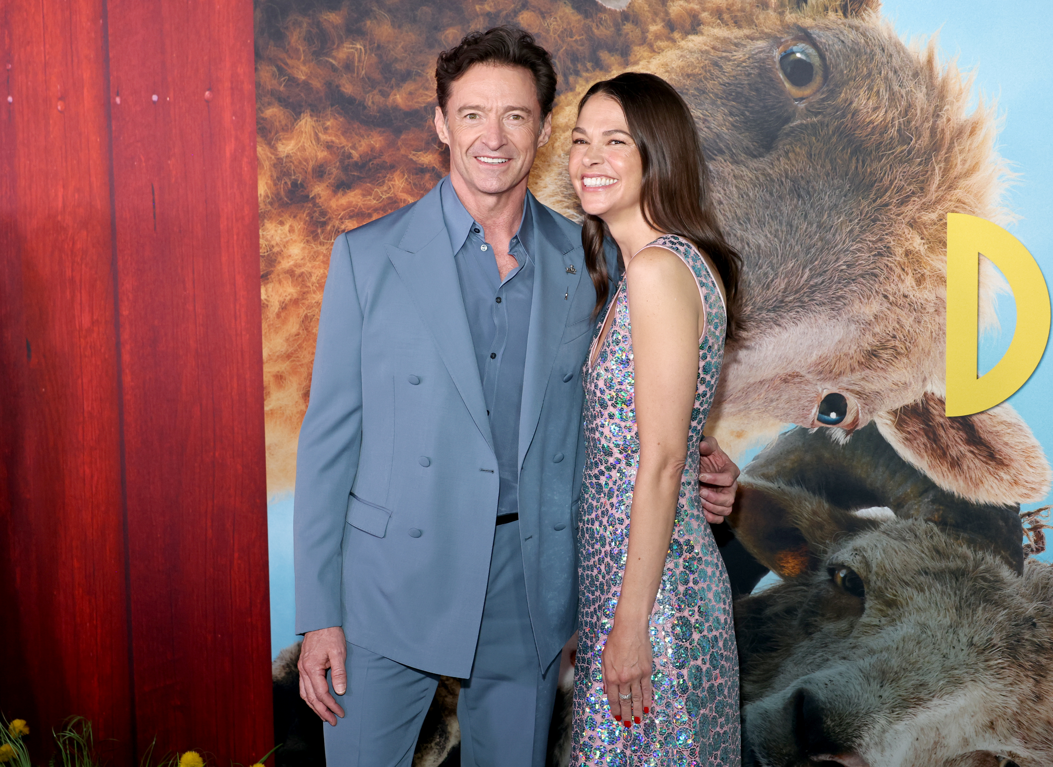 Hugh Jackman Shares Sweet PDA With Sutton Foster: PHOTOS