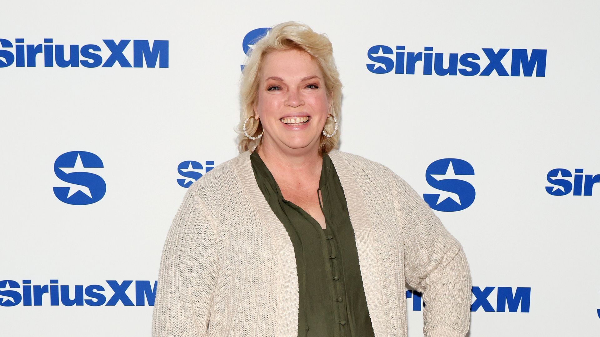 'Sister Wives' Star Janelle Brown's Son Gives Rare Glimpse Into His New ...