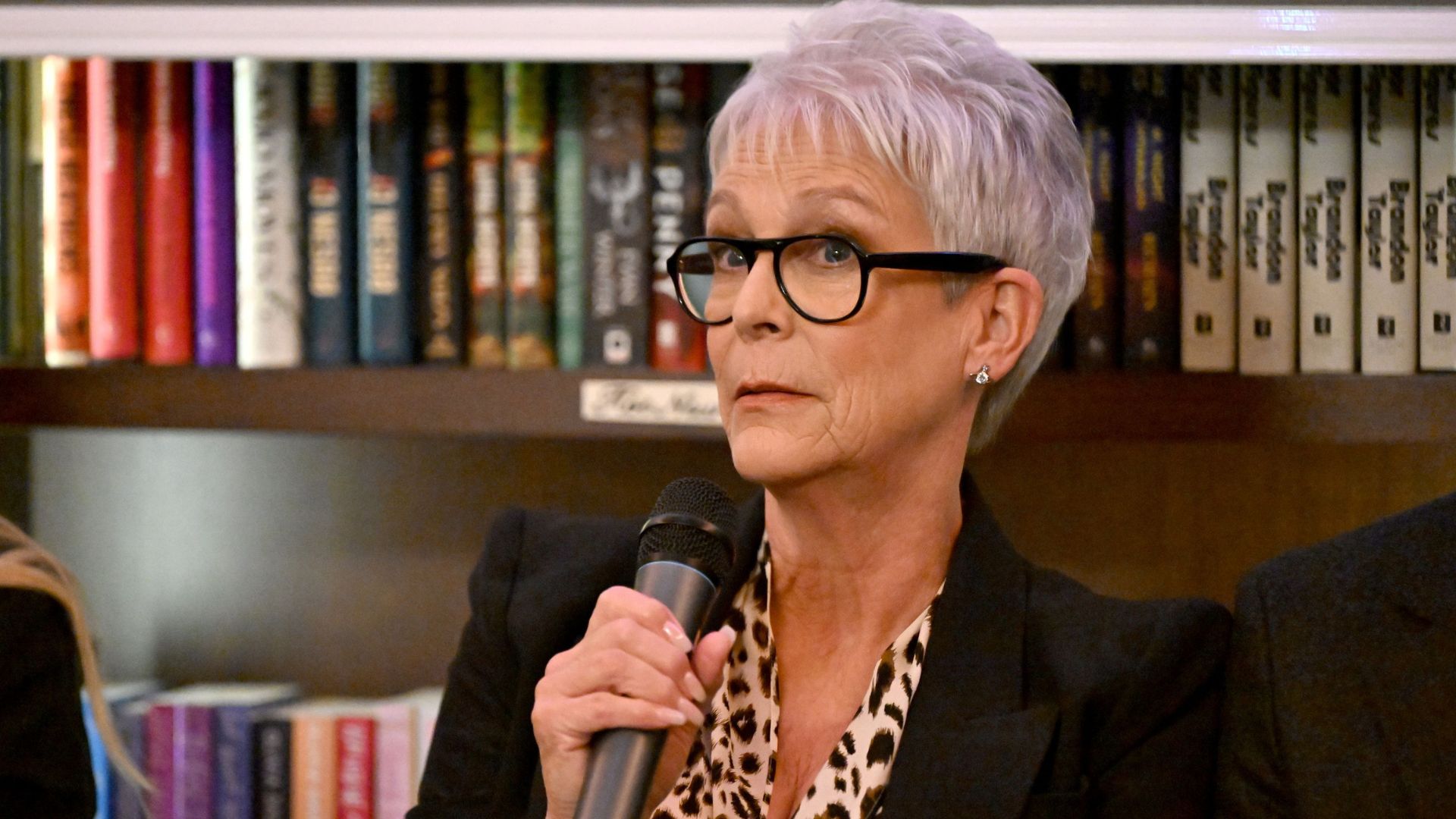 Jamie Lee Curtis Announces Her Older Sister Kelly Passed