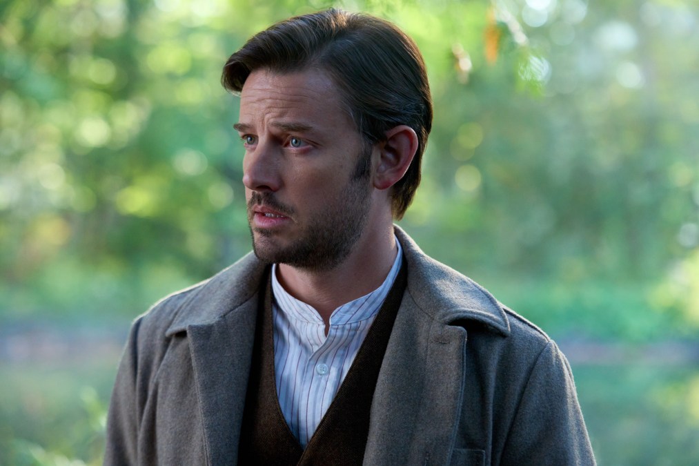 The Way Home Cast Dishes on S4E7 & Elliot's Secret