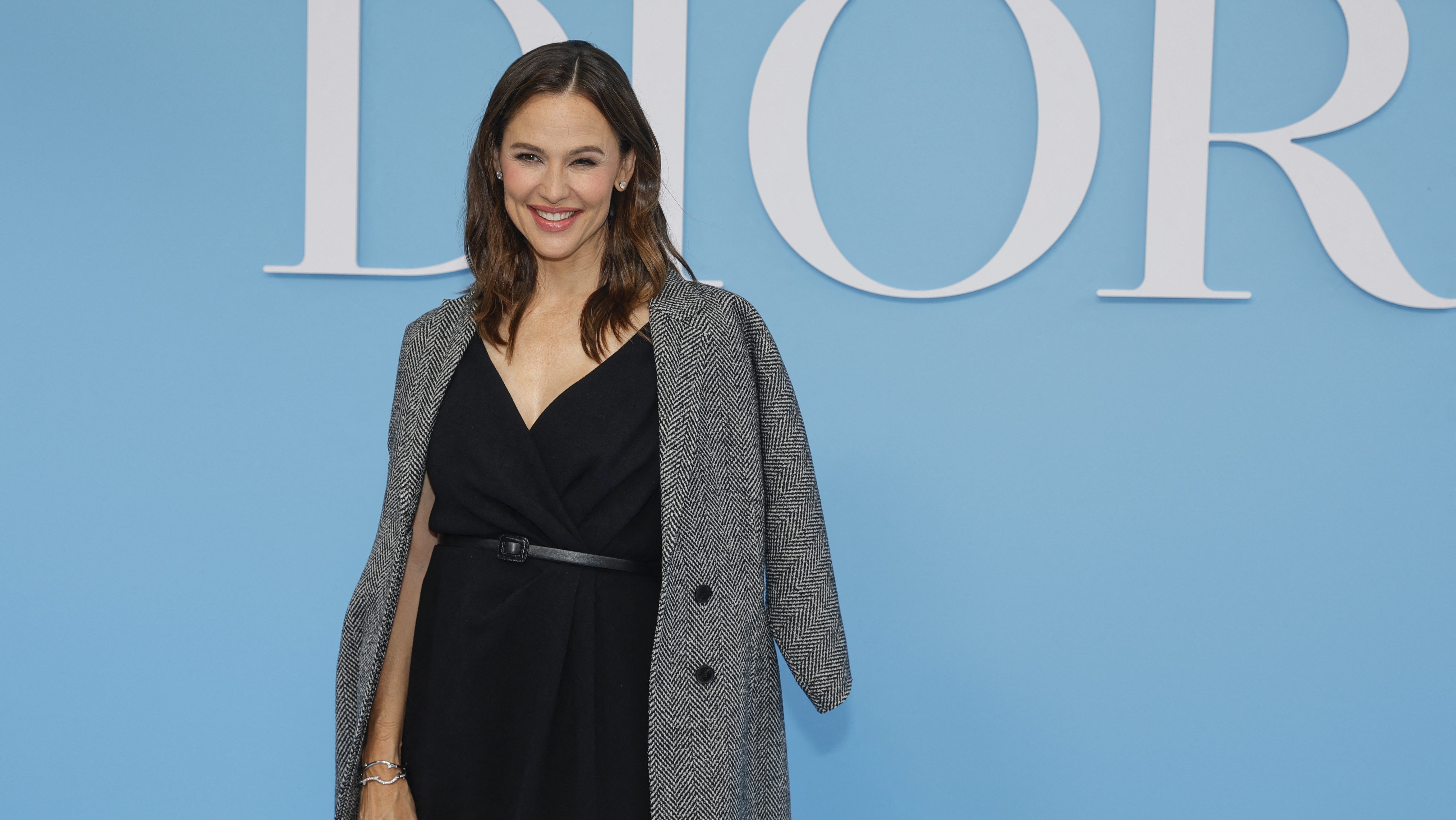 Jennifer Garner Talks Motherhood and Hollywood Reflections ...