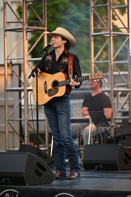 John Foster Shares Mom's Connection to Don Williams During Opry Tribute