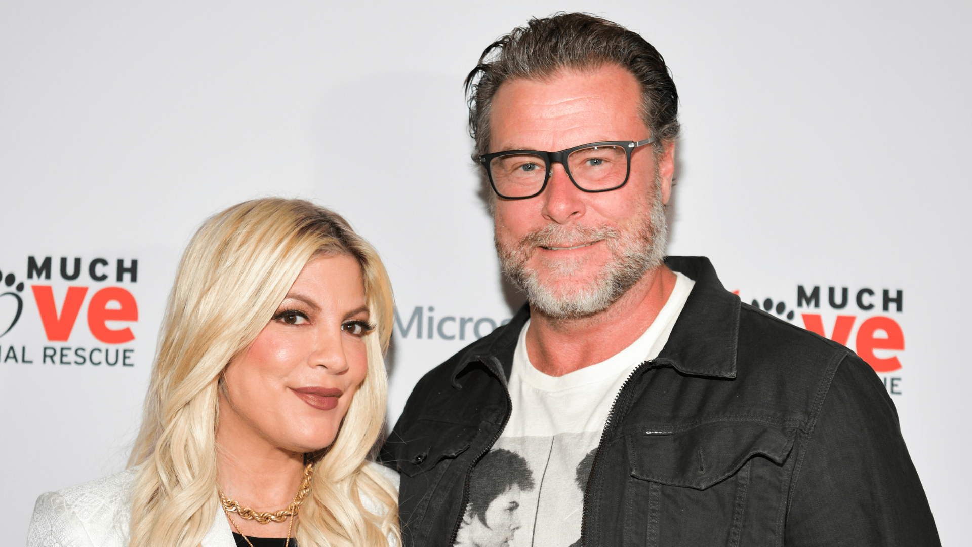 Tori Spelling and Dean McDermott Reunite at Daughter’s Graduation