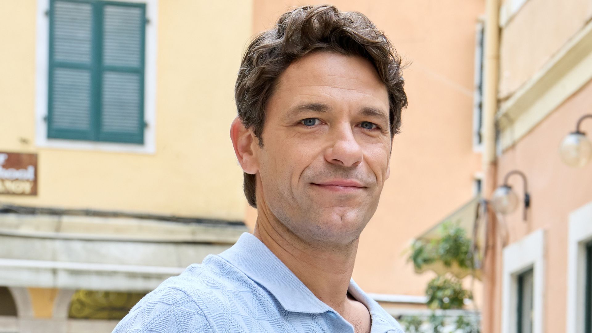 All About 'The Greek Aisle' Star Apostolis Totsikas