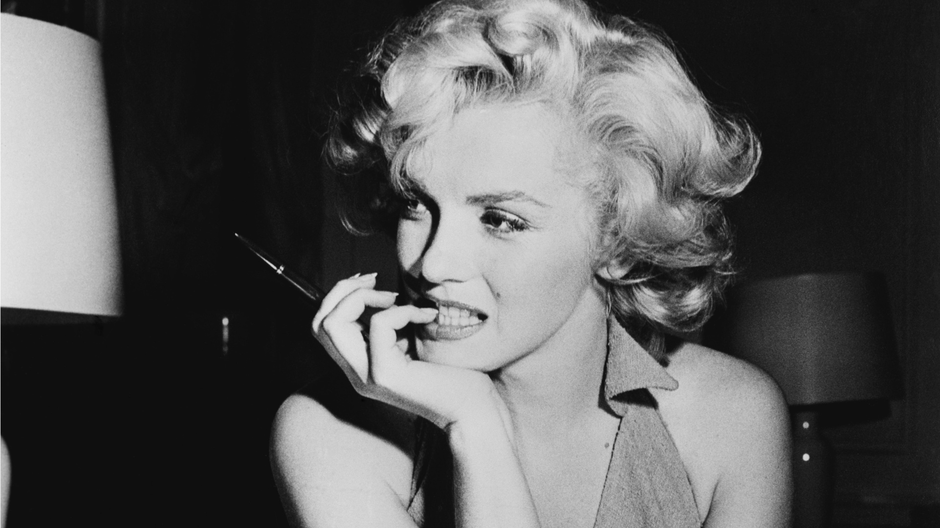 Iconic Marilyn Monroe Scene Led to Divorce From Joe DiMaggio